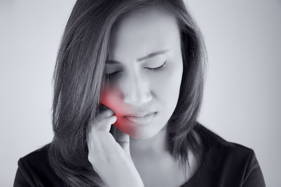Toothache Symptoms: When Do You Need to Go to the Dentist?
